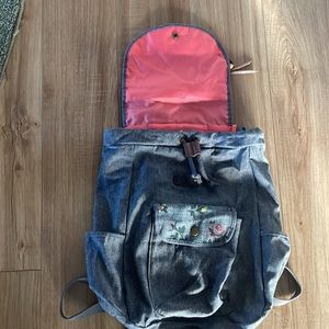 Jansport | Accessories | Rare Jansport Drawstring Closure Floral Denim ...